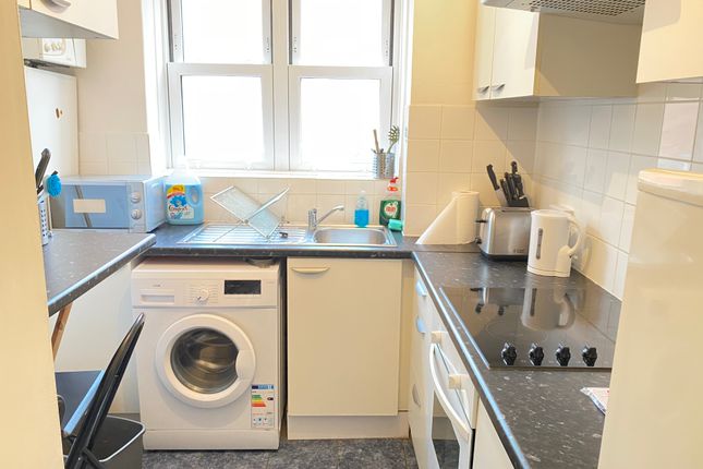 Old Castle Street, Aldgate E1, 2 bedroom shared accommodation to rent ...