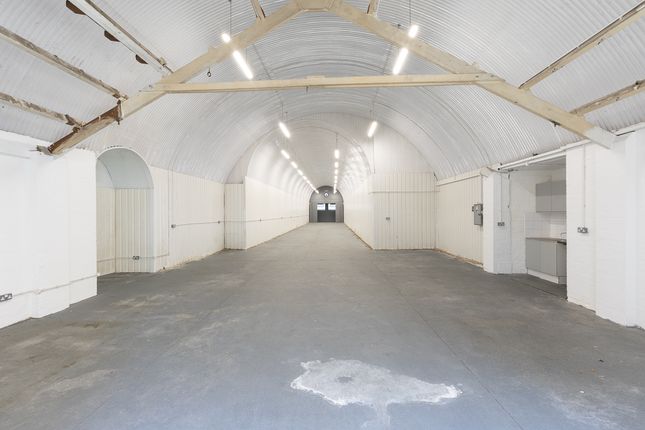 Arches 616 616W & Open Arch 196 Clements Road, London SE16, industrial ...
