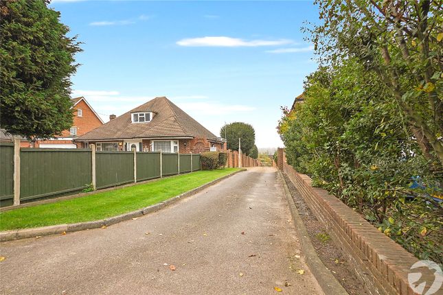Hollywood Lane, Wainscott, Rochester, Kent ME3, 2 bedroom bungalow for ...