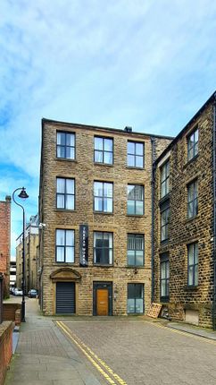 Threadworks, Threadneedle Street, Huddersfield HD1, room to rent ...