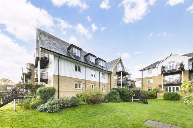 Manor Road, Teddington TW11, 2 bedroom flat for sale - 60078954 ...