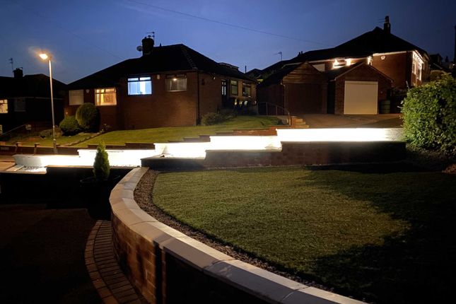 Bedford Ave, Shaw OL2, 3 bedroom bungalow for sale - 65548755 | PrimeLocation