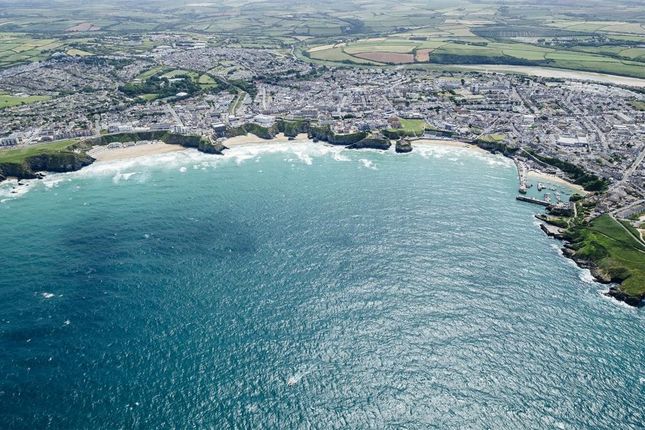 Quintrell Rise, Quintrell Downs, Newquay, Cornwall TR8, 2 bedroom end ...