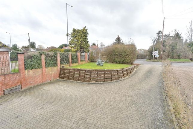 Hartlip Hill, Hartlip, Sittingbourne, Kent ME9, 3 bedroom detached ...