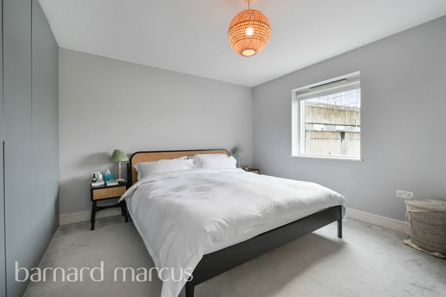 Stormont Road, London SW11, 3 bedroom town house for sale - 68464646 ...