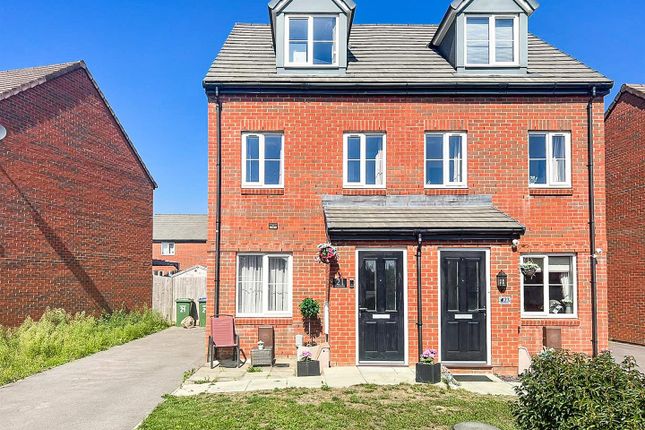 Southfields, Fareham PO16, 3 bedroom town house for sale - 65560804 ...