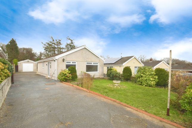 Grove Hill Park, Gorslas, Llanelli SA14, 3 bedroom detached bungalow ...