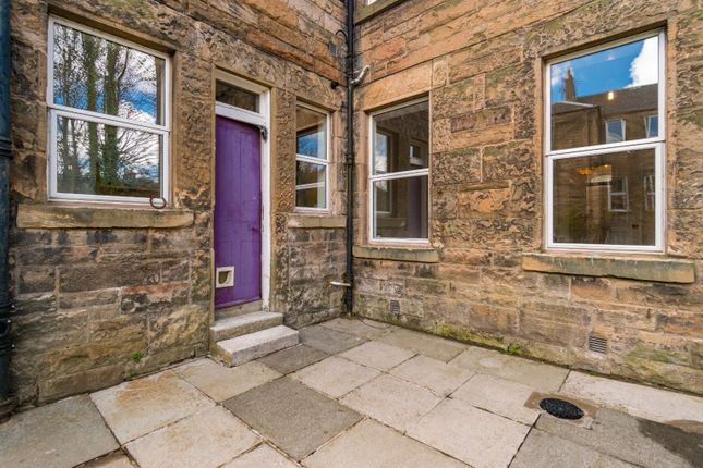 33 Hazelbank Terrace, Shandon, Edinburgh EH11, 3 bedroom flat for sale ...