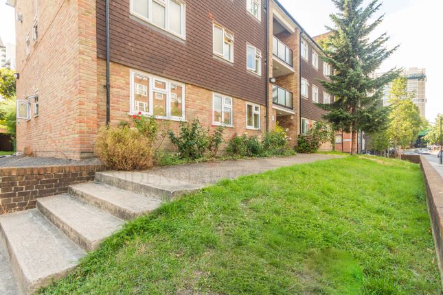 3 bed flat to rent in Rockingham Street, London SE1 - Zoopla