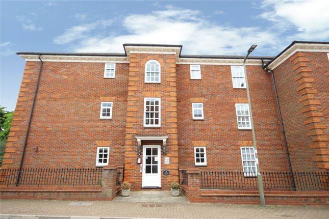 Flats for Sale in Union Street, High Barnet, Barnet EN5 - Union Street ...