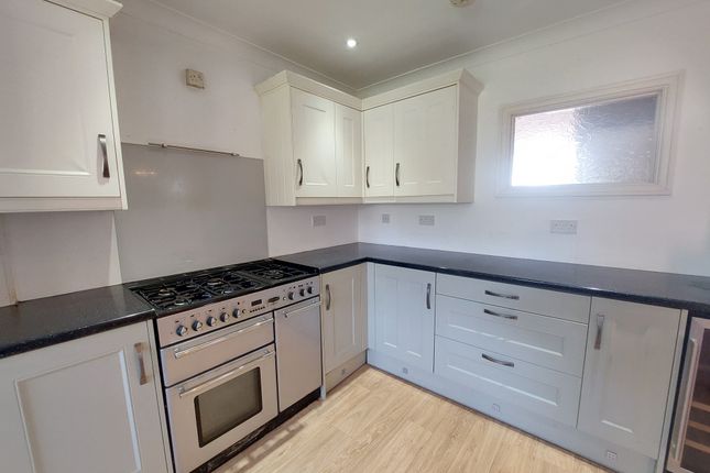 Tilbrook Road, Southampton SO15, 4 bedroom property to rent - 49745196 ...