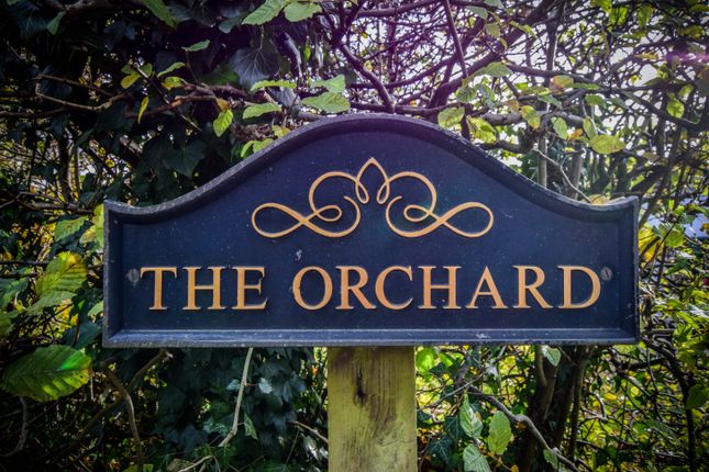 5 bed detached house for sale in Rusper Road, Ifield, Crawley RH11 - Zoopla