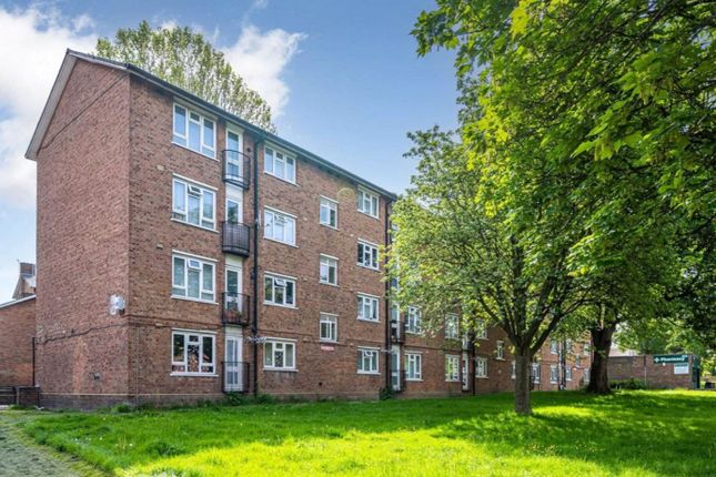 Gye House, Solon New Road Estate, Clapham, London SW4, 1 bedroom flat ...