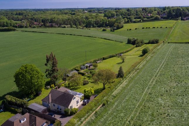 Homes for Sale in Hogg Lane, Holmer Green, High Wycombe HP15 - Buy ...