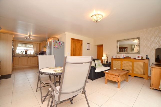 1 Tyersal House, Tyersal Lane, Bradford, West Yorkshire BD4, 4 bedroom ...