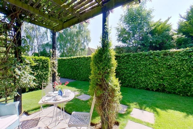 16 Moy House Court, Moy, Near Forres IV36, 3 bedroom cottage for sale ...