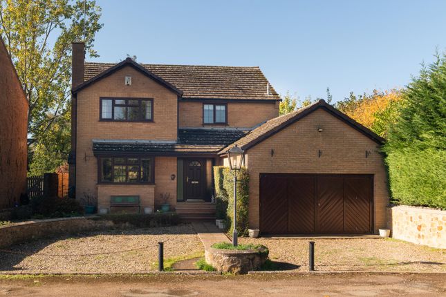 West End, Bugbrooke, Northampton NN7, 4 bedroom detached house for sale ...