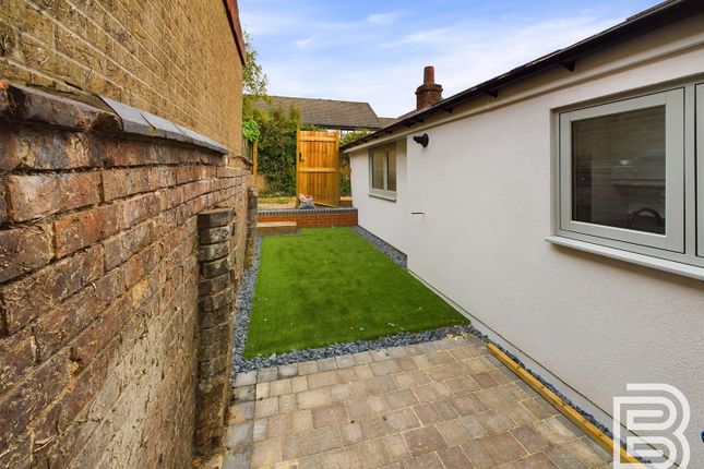 Lawford Road, Rugby CV21, 2 bedroom terraced house for sale - 68391275 | PrimeLocation