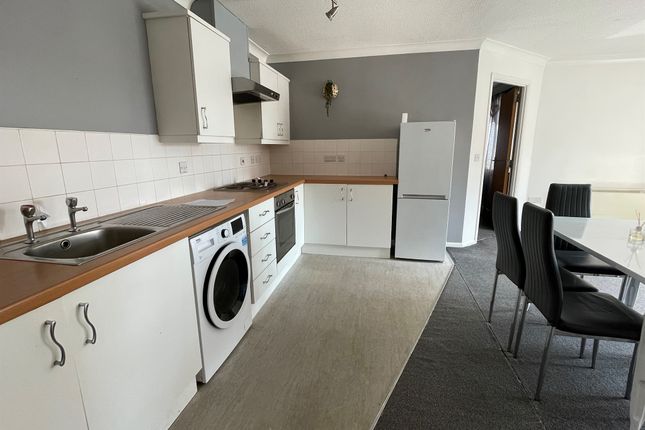 Player Street, Nottingham NG7, 2 bedroom flat for sale - 67371280 ...