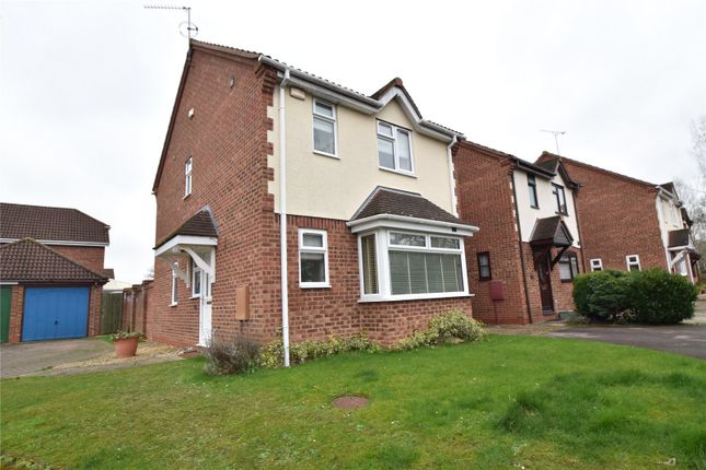 3 bed link-detached house for sale in Powderham Avenue, Warndon ...