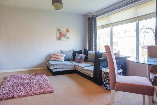 Stratford Court, Maney Hill Road, Sutton Coldfield B72, 2 bedroom ...