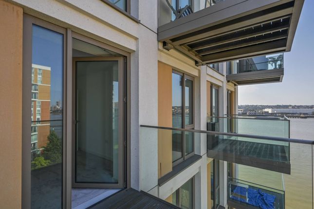 Kelson House, Royal Wharf, Royal Docks, London E16, 3 bedroom flat for ...