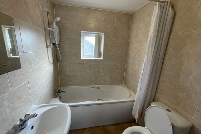 Page Hall Road, Sheffield S4, 1 bedroom flat to rent - 68078006 ...