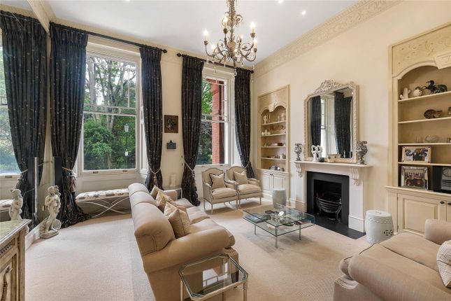 Cadogan Square, Chelsea, London SW1X, 3 bedroom flat for sale ...