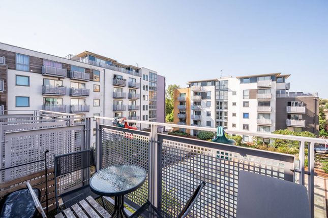 Deals Gateway, Deptford, London SE13, 2 bedroom flat for sale ...