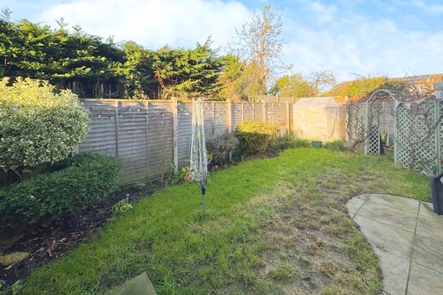 Adelaide Drive, Colchester CO2, 3 bedroom property for sale - 68913346 ...