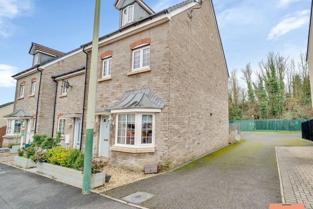 Mill View, Caerphilly CF83, 4 bedroom terraced house for sale ...