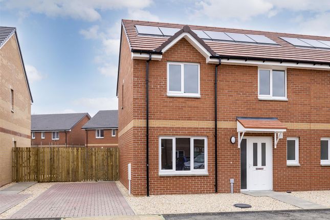 Broomfield Crescent, Balornock, Glasgow G21, 3 bedroom semi-detached ...