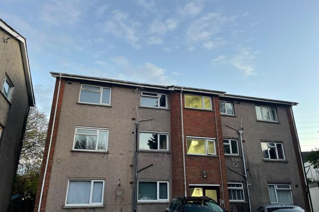 New Road, Rumney, Cardiff CF3, 2 bedroom flat for sale - 66122404 ...