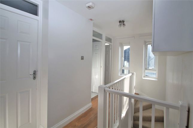 Chinbrook Road, Grove Park, Lewisham, London SE12, 3 bedroom flat for ...