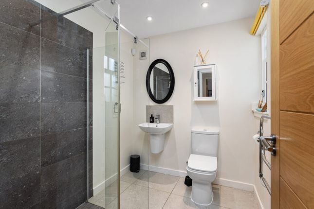 Strathearn House, Auchterarder PH3, 4 bedroom farm for sale - 70305171 ...