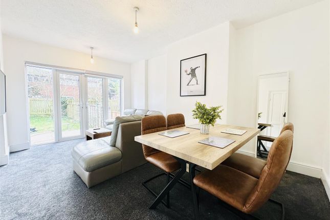 Highfield Road, Dunkirk, Nottingham NG7, 4 bedroom property to rent ...