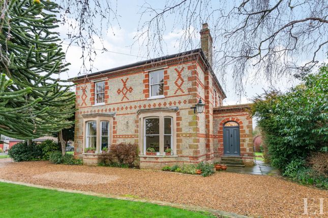 Histon Road Cottenham Cambridge Cb24 5 Bedroom Detached House For