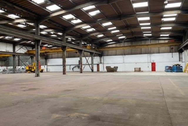 Warehouse, Sotherby Road, Skippers Lane Industrial Estate ...