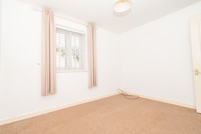 26 Victoria Road, Ramsgate CT11, 2 bedroom flat for sale - 69943653 ...