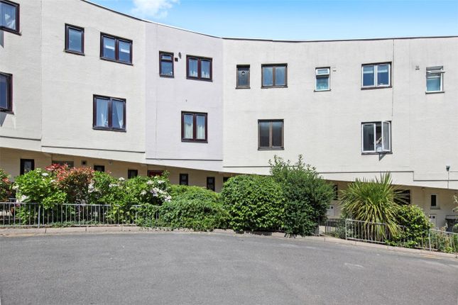 Trecastle Way, Carleton Road, London N7, 3 bedroom detached house for ...