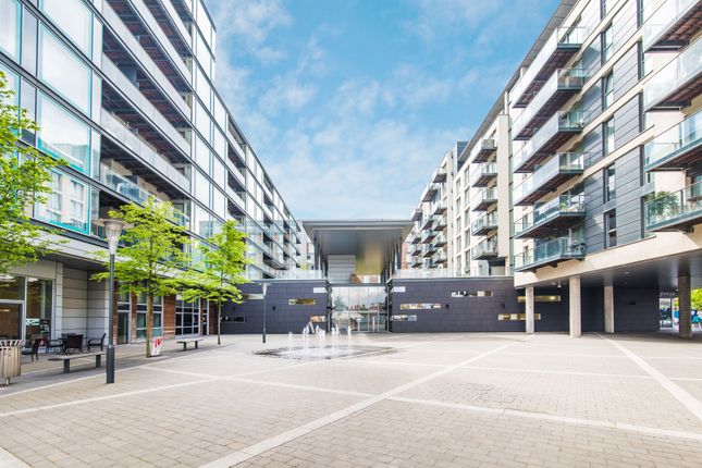 High Point Village, Station Approach, Hayes Greater London UB3, studio ...
