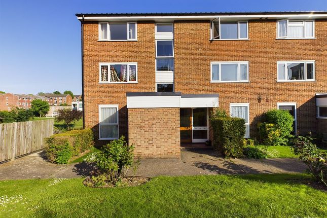 Bellfield, Pixton Way, Croydon CR0, 1 bedroom flat for sale - 64771634 ...