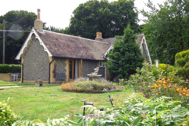 Nurstead Church Lane, Meopham, Kent DA13, 3 bedroom cottage for sale ...