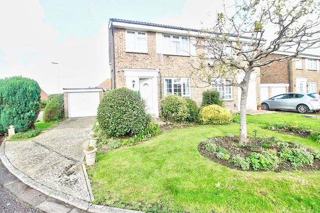 Brookmead Close, Eastbourne BN22, 3 bedroom semi-detached house for ...