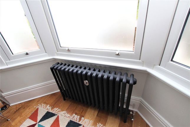 Plumstead Common Road, Plumstead Common, London SE18, 3 bedroom ...