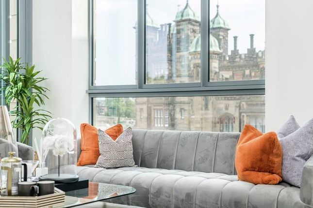 "6 16 The Crescent" at West Coates, Edinburgh EH12, 3 bedroom flat for ...
