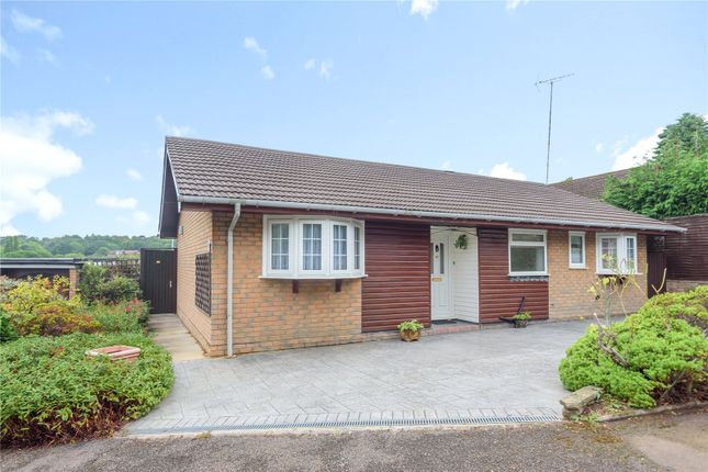 Houses for Sale in Hillary Rise, New Barnet, Barnet EN5 - Buy Houses in ...