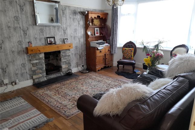 The Avenue, Prestatyn, The Avenue, Prestatyn LL19, 3 bedroom bungalow ...