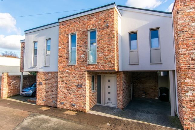 3 bed property for sale in Wellington Lane, Pittville, Cheltenham GL50 ...