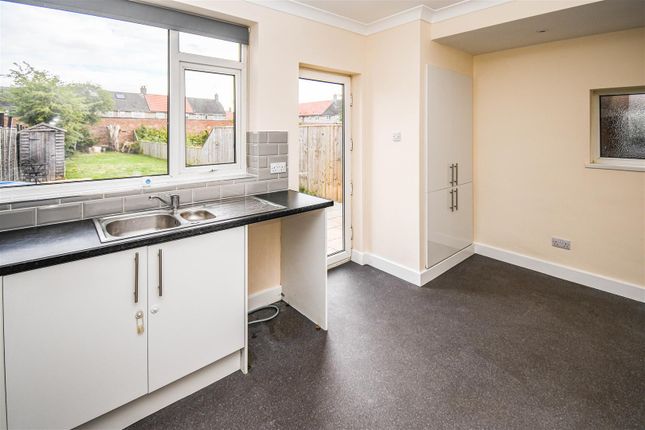 Cradley Road, Hull HU5, 2 bedroom semi-detached house for sale ...